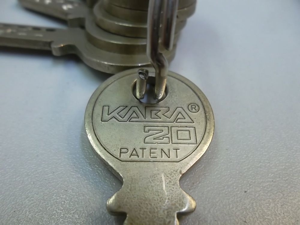 Kaba 20 Schloss mit 9 Schlüssel (Gebraucht) in Winterthur für CHF 69.95 – mit Lieferung auf ...