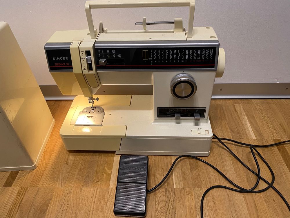 Nähmaschine - Singer Serenade 30 / Model 6235 (Gebraucht) in für CHF 8 ...