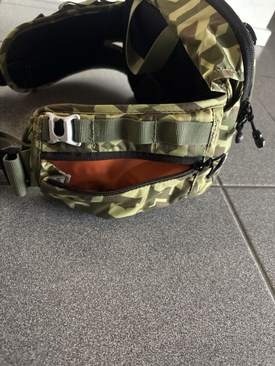 Camelbak Hüfttasche Repack LR4 Camo, neuwertig! Top! (Gebraucht) in ...