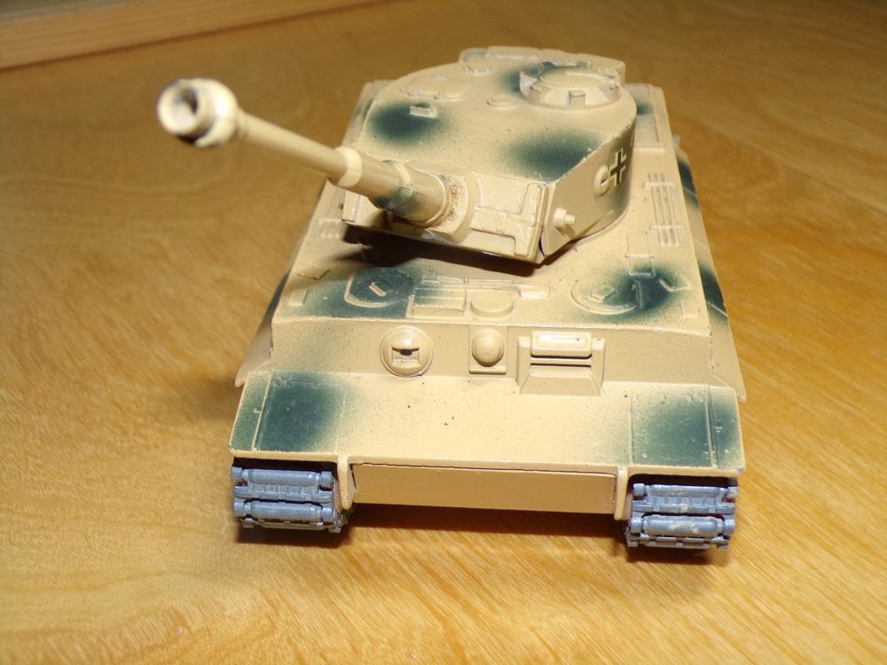 Solido Panzer Tiger No 222 (D'occasion) à Lausanne pour CHF 18 – avec ...