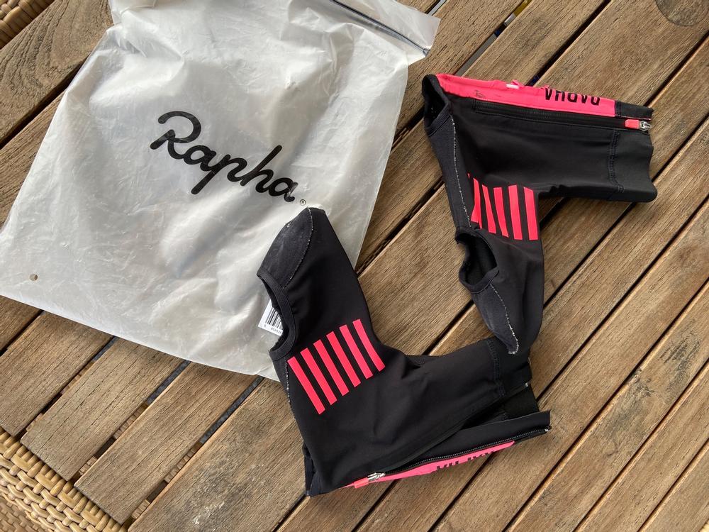 Rapha Pro Team Overshoes Überschuhe Rennvelo L Gr.42-44 (Gebraucht) in Arbon für CHF 36 – mit ...