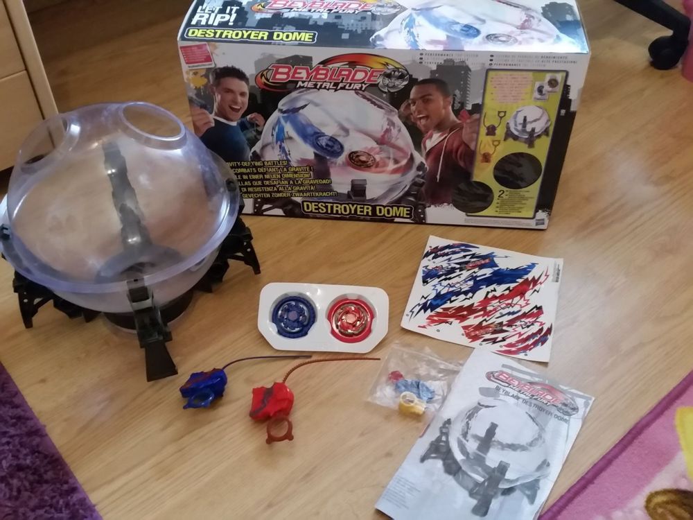 Beyblade Destroyer Dome | Kaufen auf Ricardo