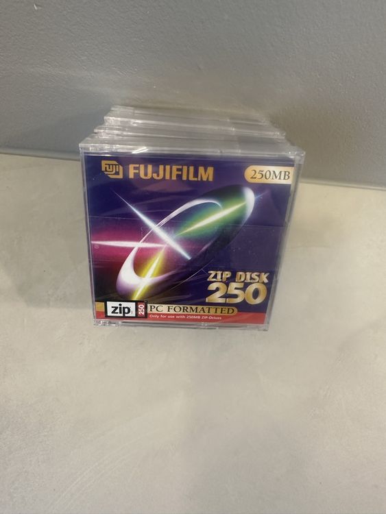 8 Stk. SZip-Disks 250MB Fujifilm & Iomega (neu & OVP) (Neu und ...