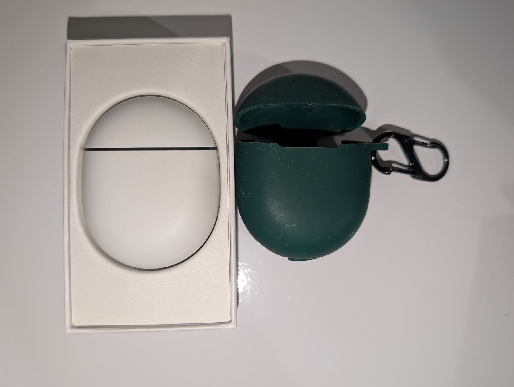 Google Pixel Buds Pro inkl. Hülle - nur der Rechte👌 (Gebraucht) in ...