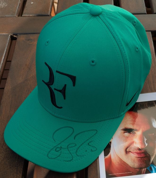 Signierte Roger Federer Cap grün | Kaufen auf Ricardo