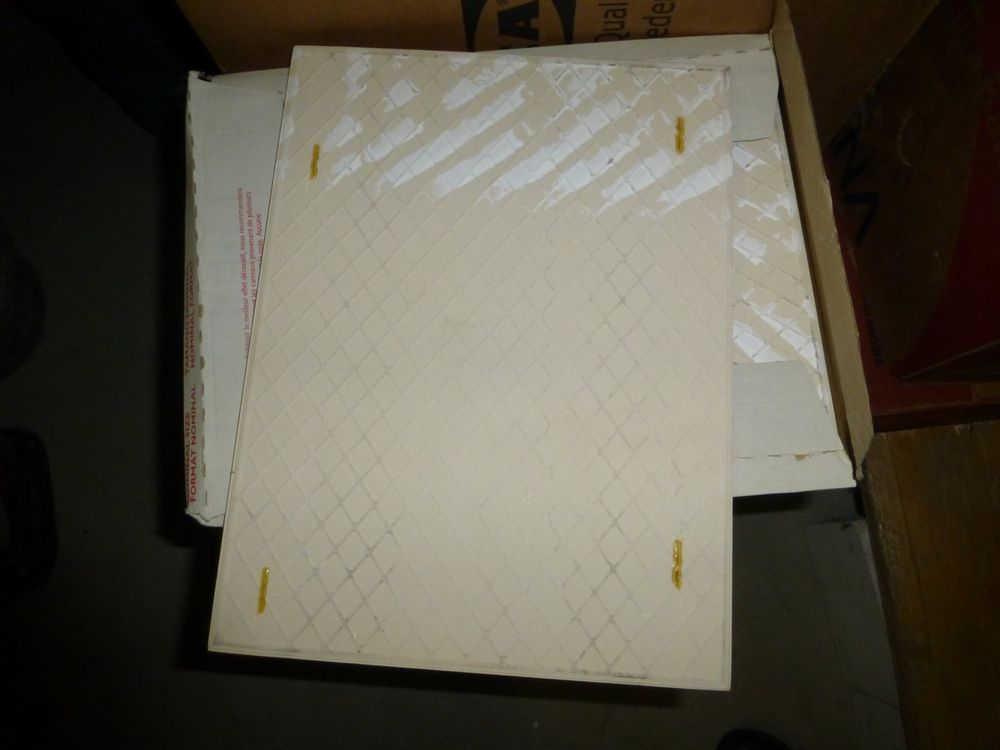 Wandplatten, Fliesen 25cm x 30cm weiss glanz marmoriert 5m2 | Kaufen ...