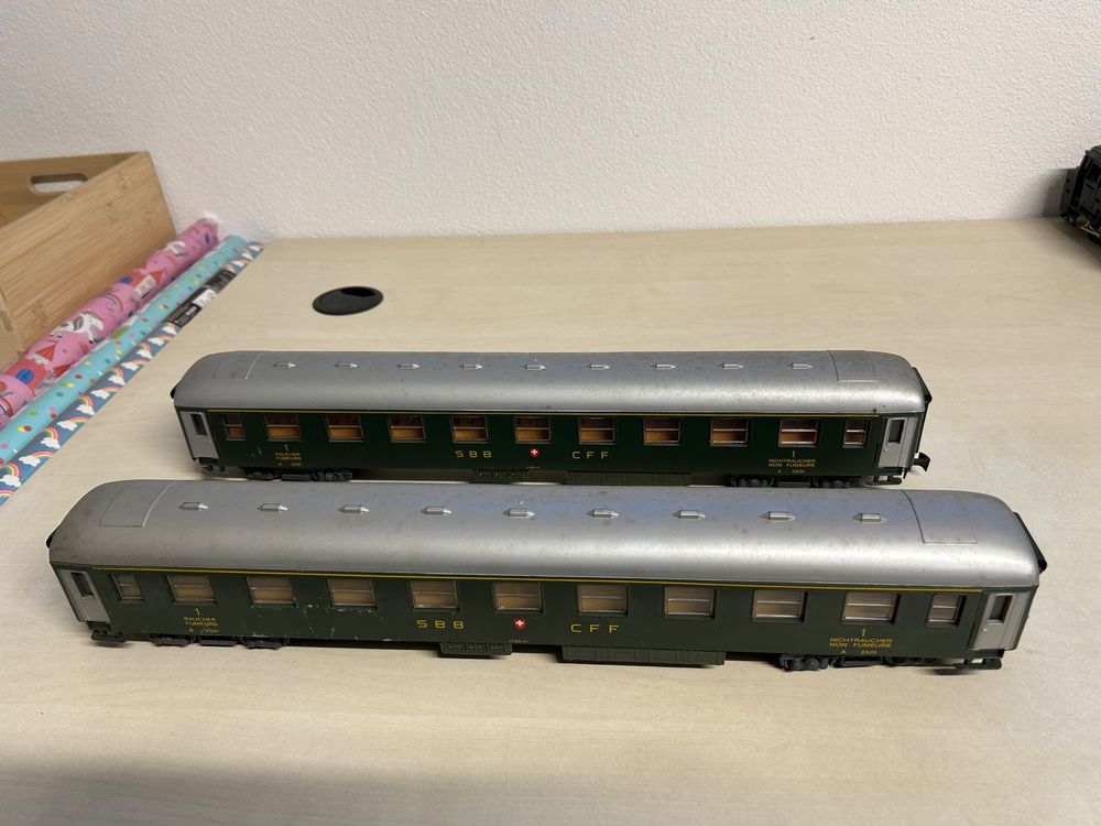 2x Lima Spur 0 Personenwagen SBB 1. Kl (Gebraucht) in Reitnau für CHF 20 – mit Lieferung auf ...
