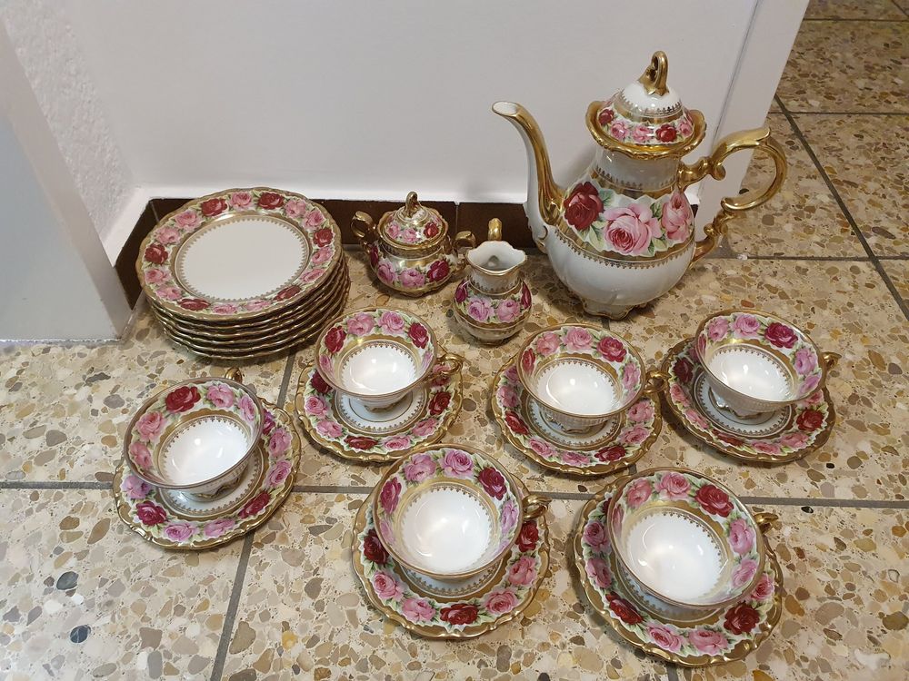 Kaffeeservice Rosen mit Goldrand, Waldershof, 22 Karat Gold (Gebraucht) in Heinrichswil für CHF ...