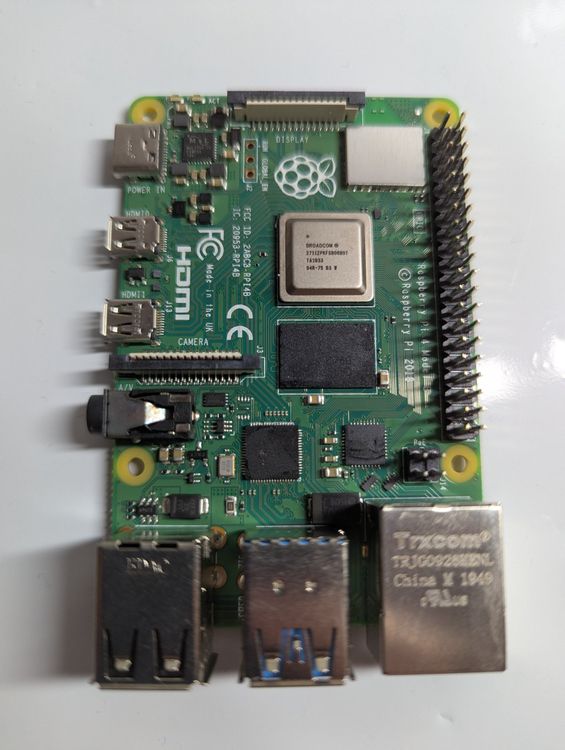 Raspberry Pi 4 Model B 8GB RAM + 128GB SD Card (Gebraucht) in Rüti ZH ...