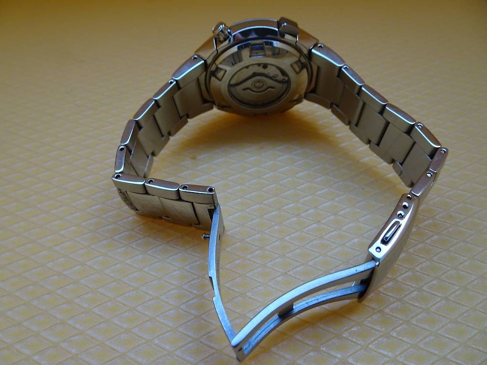 Seltene Seiko Sportura 3 SLQ-015 Kinetic mit Box (Gebraucht) in Chur ...