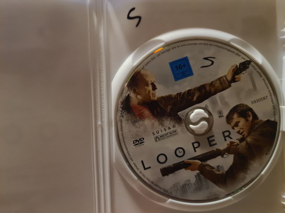 Looper DVD - Sci-Fi Action mit Bruce Willis (Gebraucht) in Dintikon für ...
