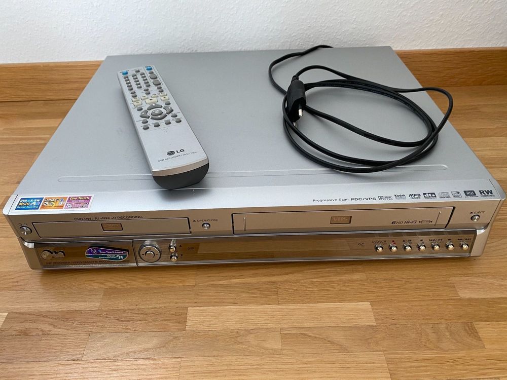 LG DVD- Video-Recorder (D'occasion) à St. Gallen pour CHF 233 – avec ...