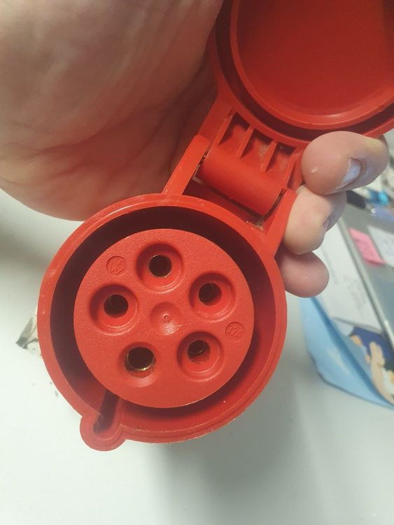 CEE 32A 6P 400V Steckdose Walther Wandsteckdose Type 130 (Gebraucht) in ...