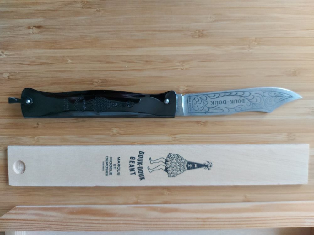 Douk Douk Geant (Neu (gemäss Beschreibung)) in für CHF 70 – mit Lieferung auf Ricardo kaufen