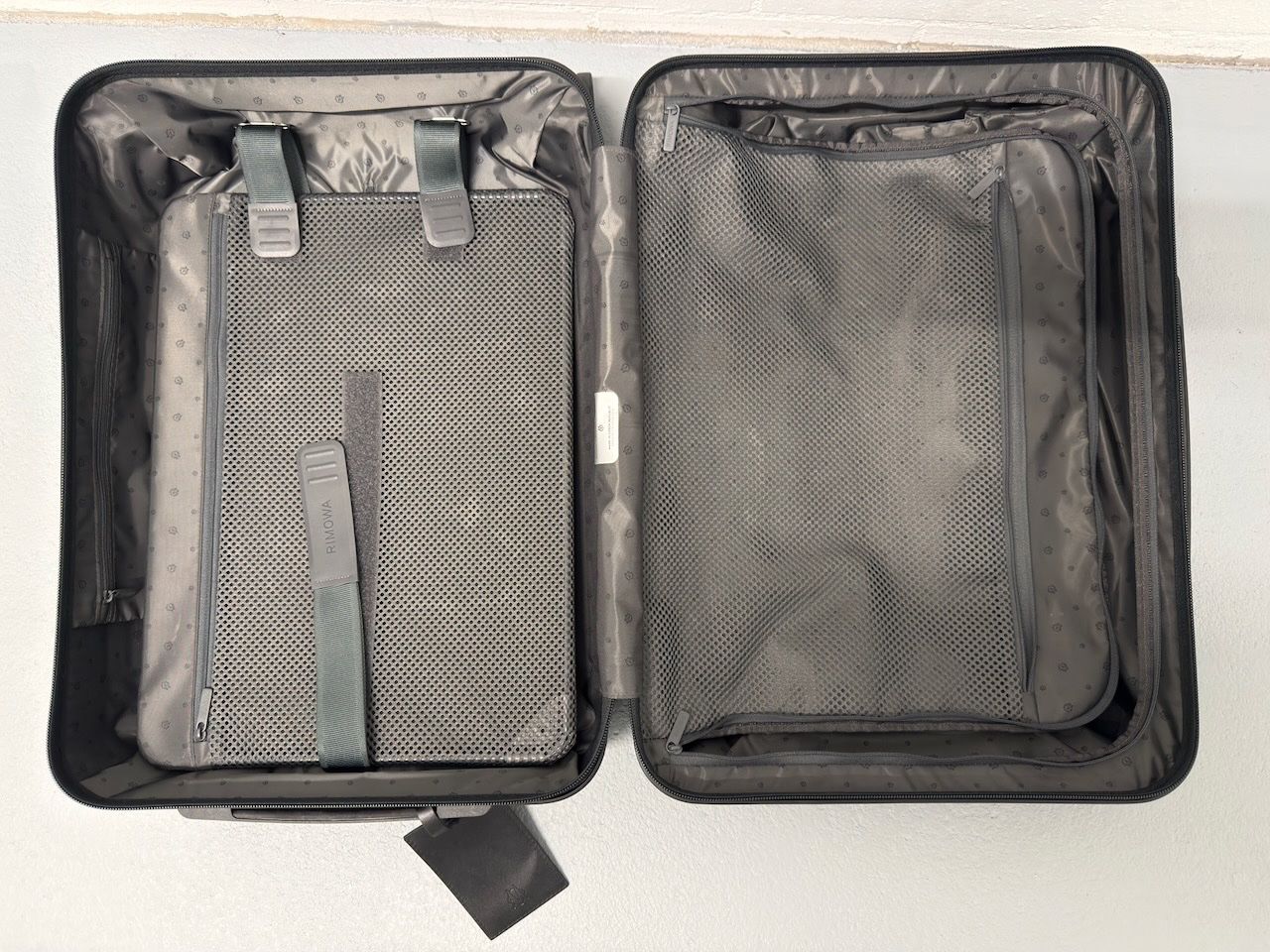 Rimowa ESSENTIAL Cabin S, Gekauft 2025, lebenslange Garantie (Gebraucht ...