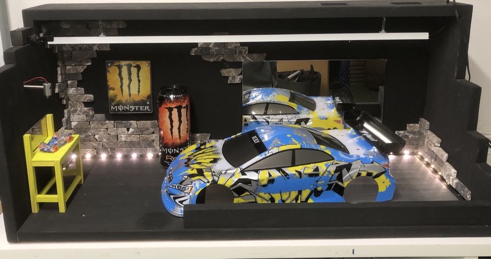 RC Garage mit LED | Kaufen auf Ricardo
