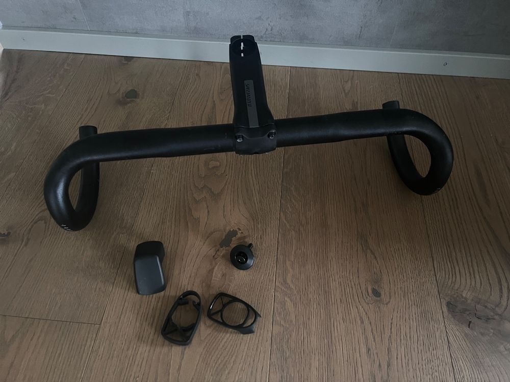 Specialized Rennrad Lenker Cockpit 44mm mit Vorbau (Gebraucht) in ...