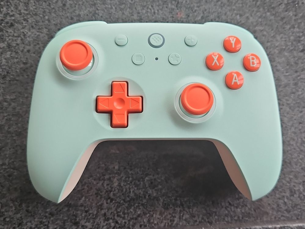 8BitDo Ultimate 2C Wired Controller (Neu und originalverpackt) in Stäfa ...