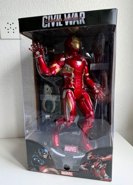 Iron Man Sammler Figur von Marvel (Gebraucht) in Wabern für CHF 65 ...