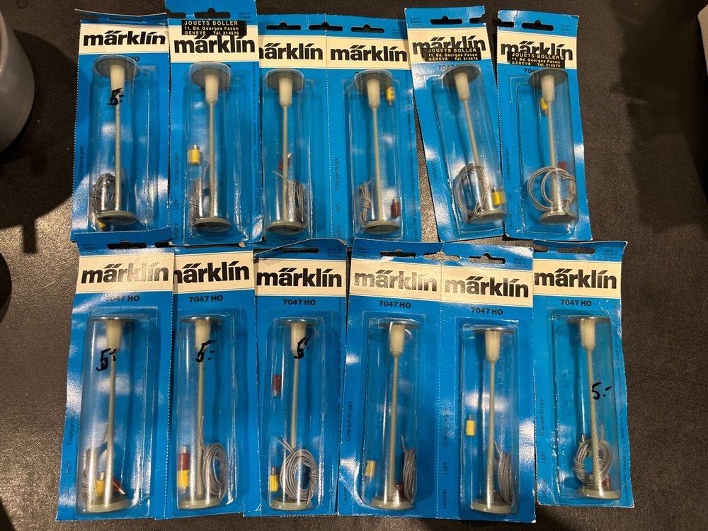 Märklin 7047 lampadaires set 12 pièces H0 (Neu (gemäss Beschreibung ...