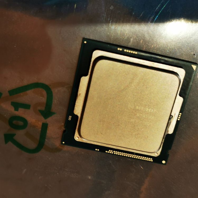 Intel i7 CPU 4790K 4 GHz DevilsCanyon LGA 1150 (Gebraucht) in ...