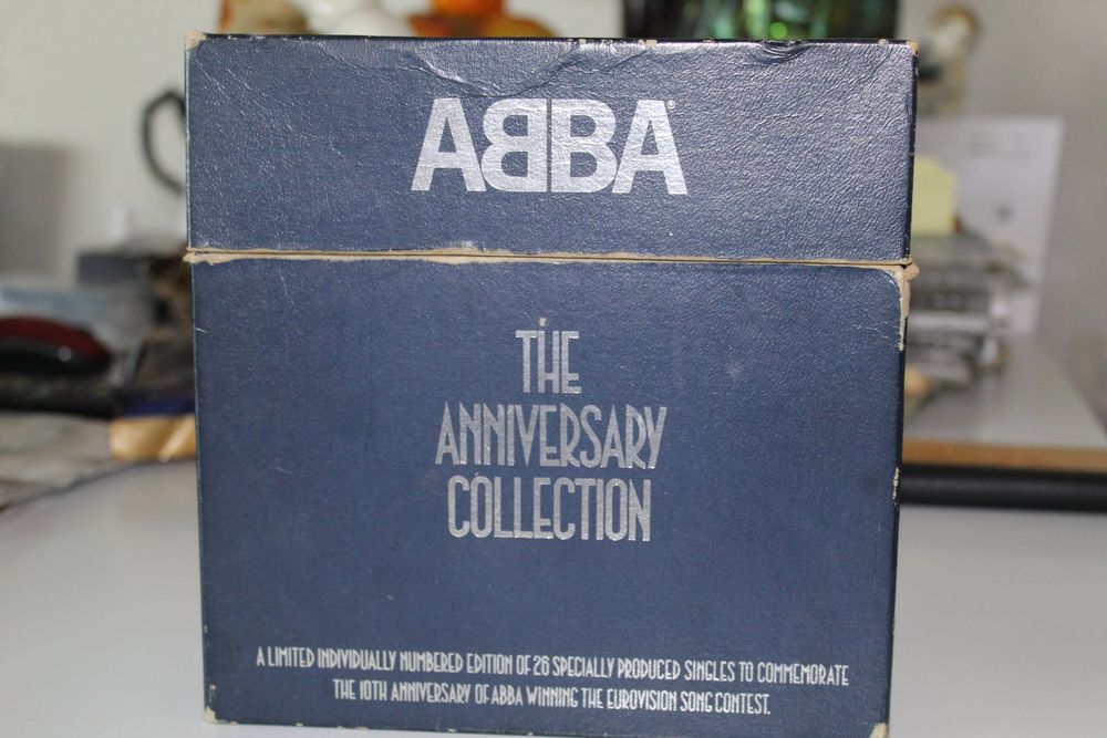 ABBA The Anniversary Uk Box Set 26 blaue Vinyl Singles RAR!! | Kaufen ...