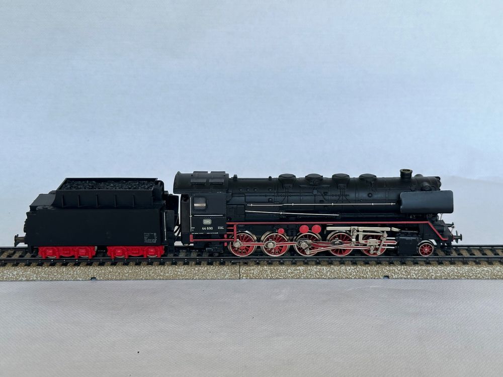 Märklin Dampflok Nr 44690, analog, Spur H0 (Gebraucht) in Uster für CHF ...