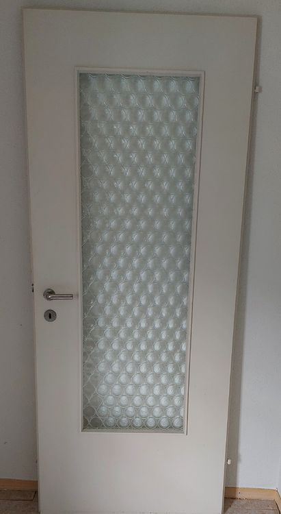 Weie Ture Mit Glaseinsatz