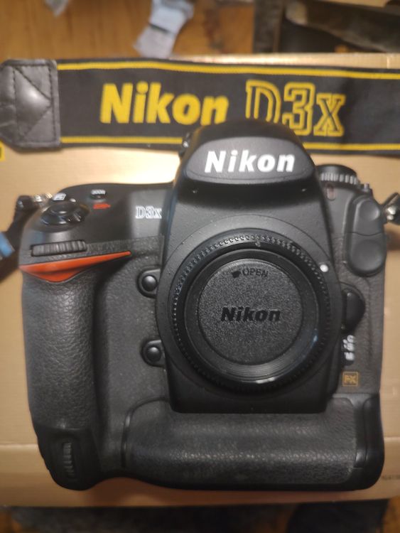 Nikon D3X comme neuf | Kaufen auf Ricardo