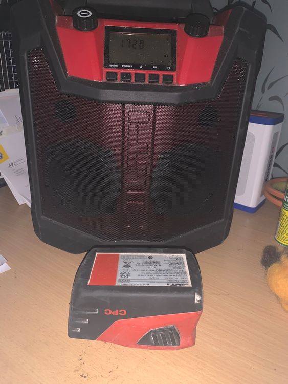 Hilti DAB Baustellenradio (Gebraucht) in zürich für CHF 250 – mit ...