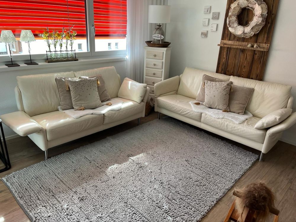 2 2er-Ledersofa in Farbe ecru | Kaufen auf Ricardo