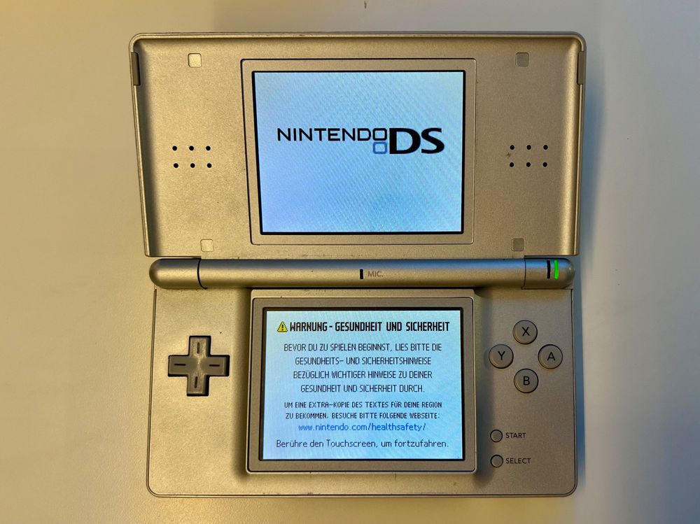 Nintendo DS Lite 2006 – voll funktionsfähig mit 6 Games (Gebraucht) in ...
