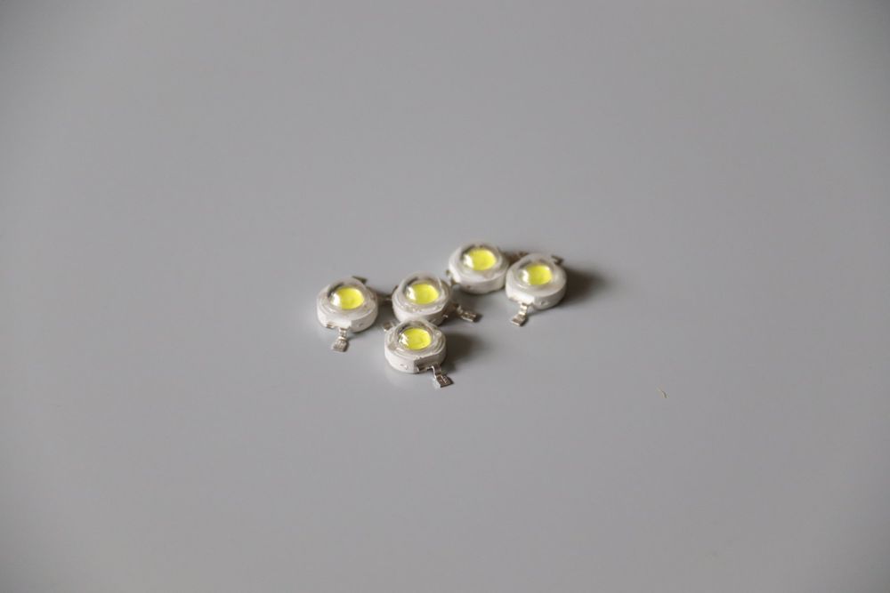 SMD LED Beads 1W, 5 Stk Kaltweiss (Neu und originalverpackt) in Basel ...