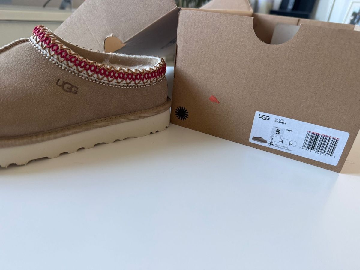 Ugg Tasman Women's Slippers Size 5, cozy fall footwear! (Neu und ...