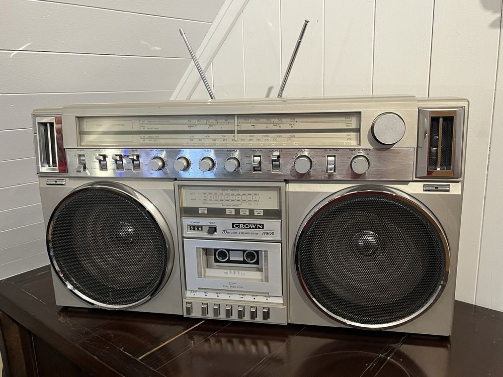 CROWN CSC-970L Radiorecorder Ghettoblaster (Defekt) in Wiesenberg für ...