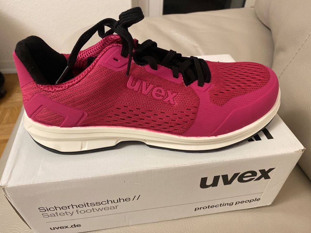 UVEX Sicherheitshuhe gr 40 (Neu und originalverpackt) in Ibach für CHF 29 – mit Lieferung auf ...