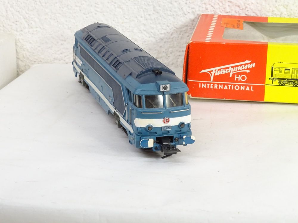 Fleischmann 4280 Diesellok SNCF BB68001, Blau, H0, GS/DC,OVP (Gebraucht ...