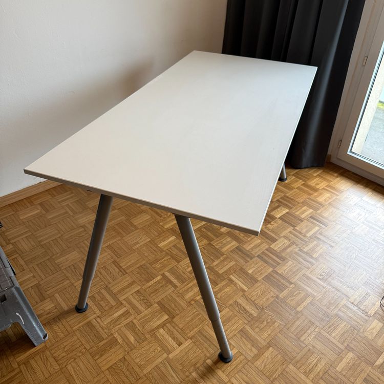 Ikea THYGE Tisch 160x80cm Schreibtisch höhenverstellbar (Gebraucht) in Kloten für CHF 45 – nur ...