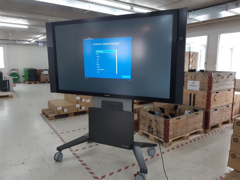 Microsoft Surface Hub 1596 84" Interaktives Whiteboard 4k (Gebraucht ...
