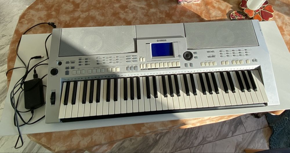 Yamaha Keyboard PSR-S500 | Kaufen auf Ricardo