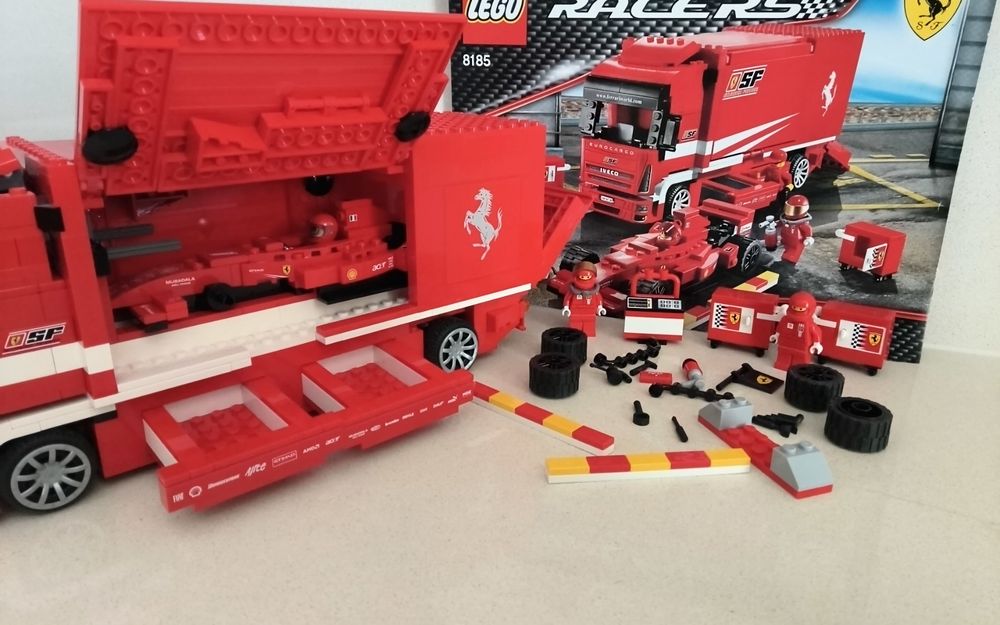 LEGO Racers Ferrari Truck (8185) – Sammlerstück (Neu (gemäss ...