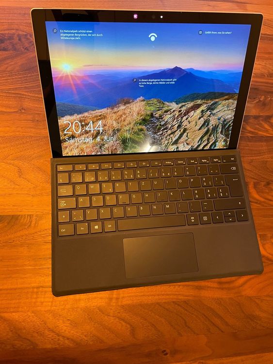 Microsoft Surface Pro, 12.30", Intel Core i7-7660U, 8 GB (Gebraucht) in ...