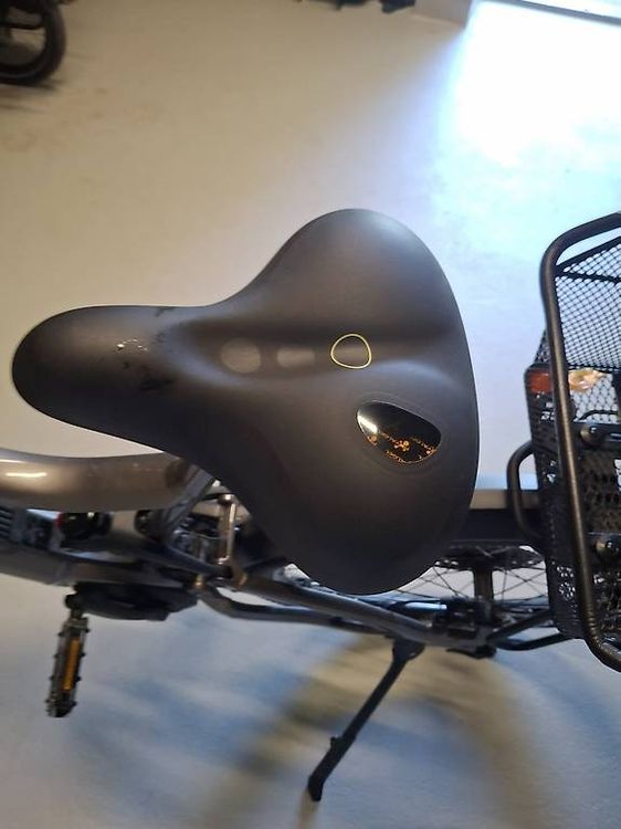 Vélo électrique Moustache tout chemin, parfait pour l'été... (Gebraucht ...