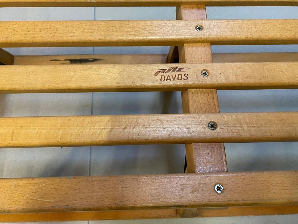 Davoser Holzschlitten, modern, mit orangen Puffern (Gebraucht) in ...