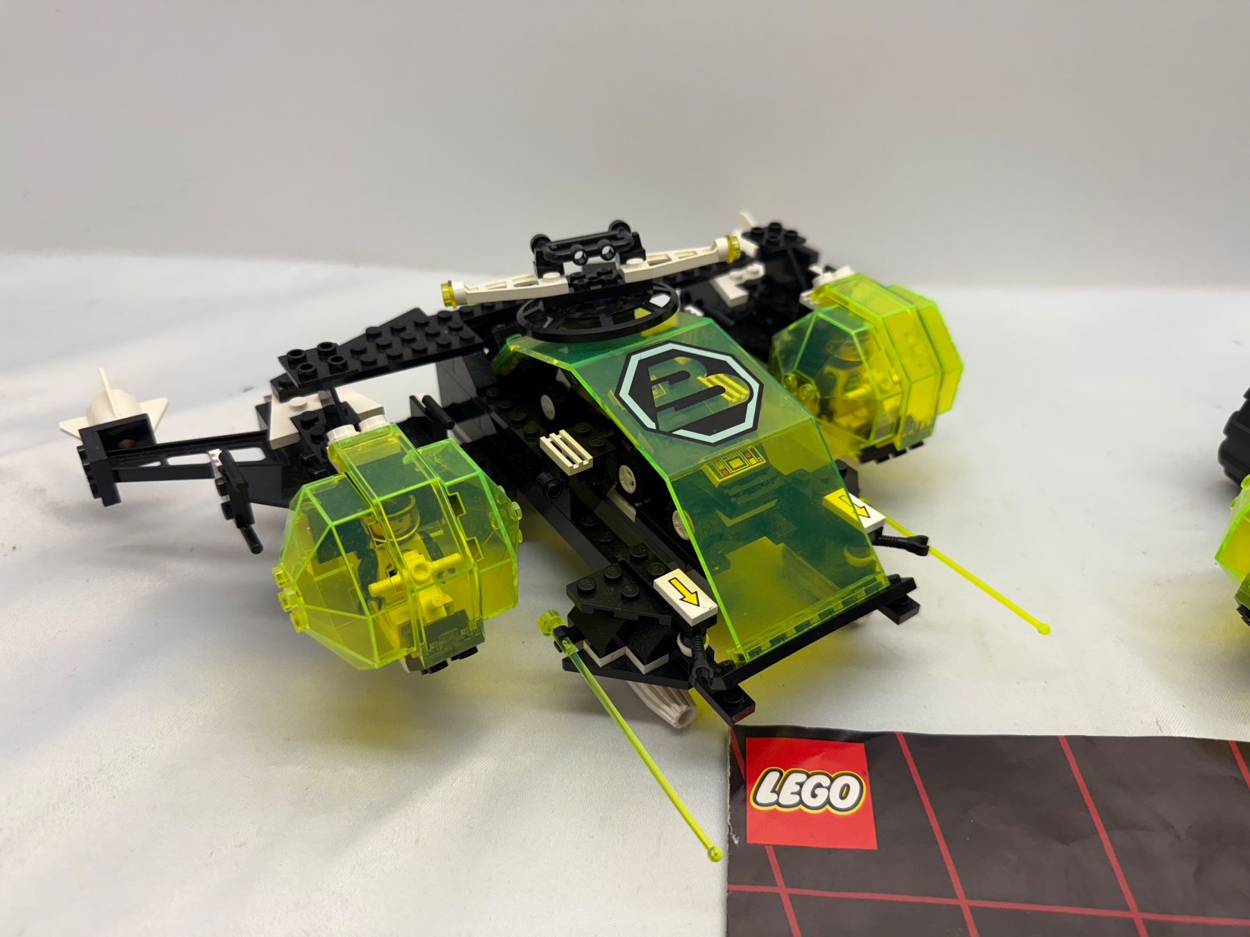 LEGO Space 6981 Aerial Intruder + 6933 Spectral Starguider (Gebraucht ...