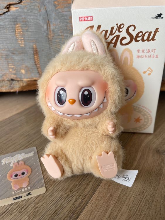 Labubu original BABA (Neu und originalverpackt) in Chur für CHF 50 ...