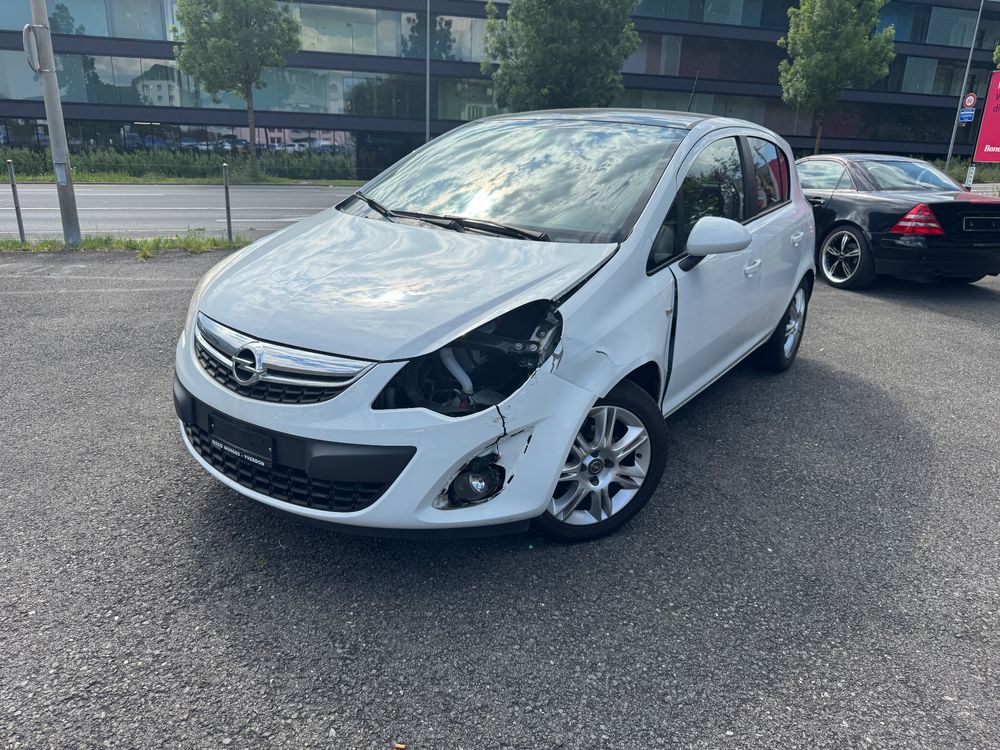 Opel Corsa D14 - Color Edition - 134'000km (Gebraucht) in Luzern für ...