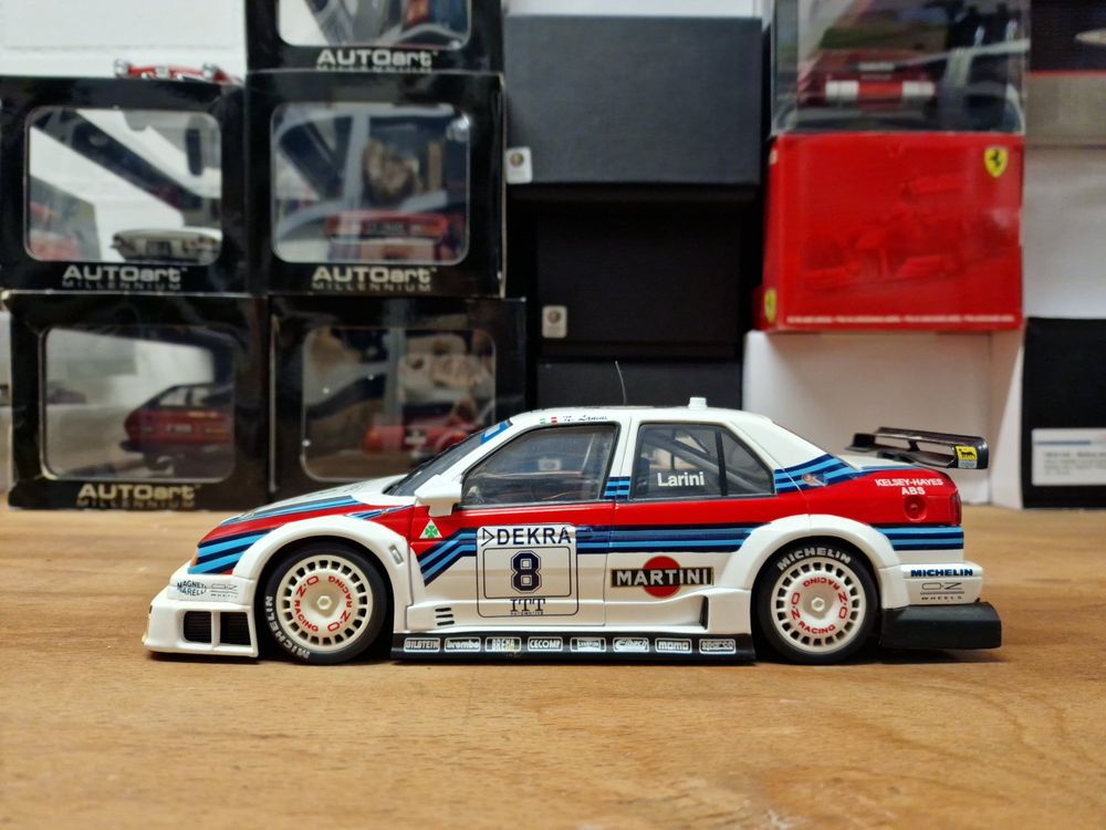 Alfa Romeo 155 DTM '95 Martini 1/18 - UT Models (Gebraucht) in Au SG ...