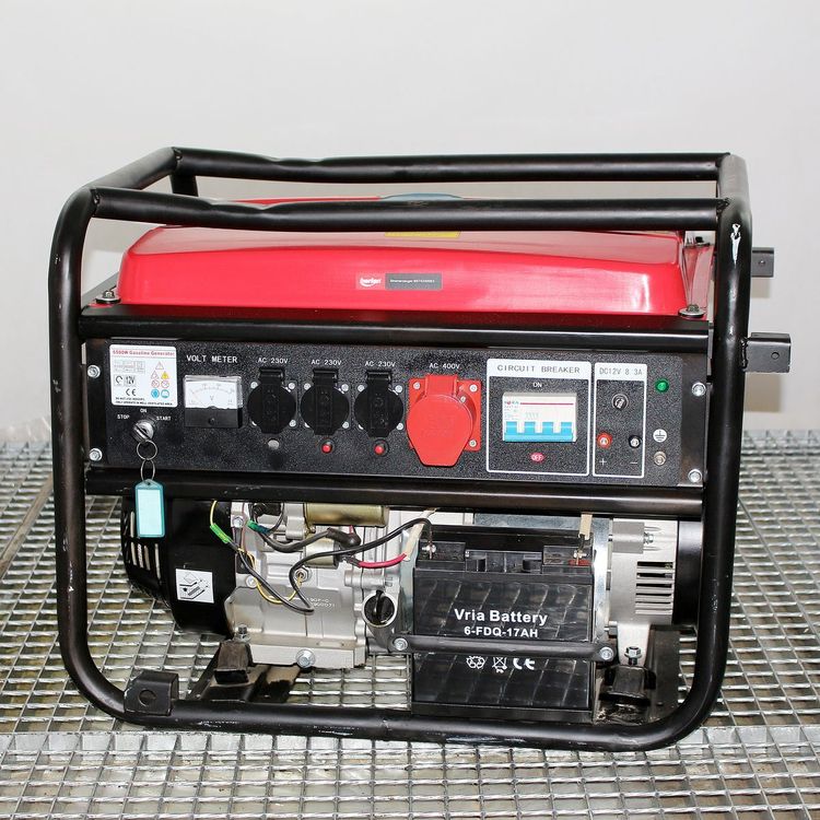 13 PS Stromerzeuger Generator 6.500 Watt | Kaufen auf Ricardo