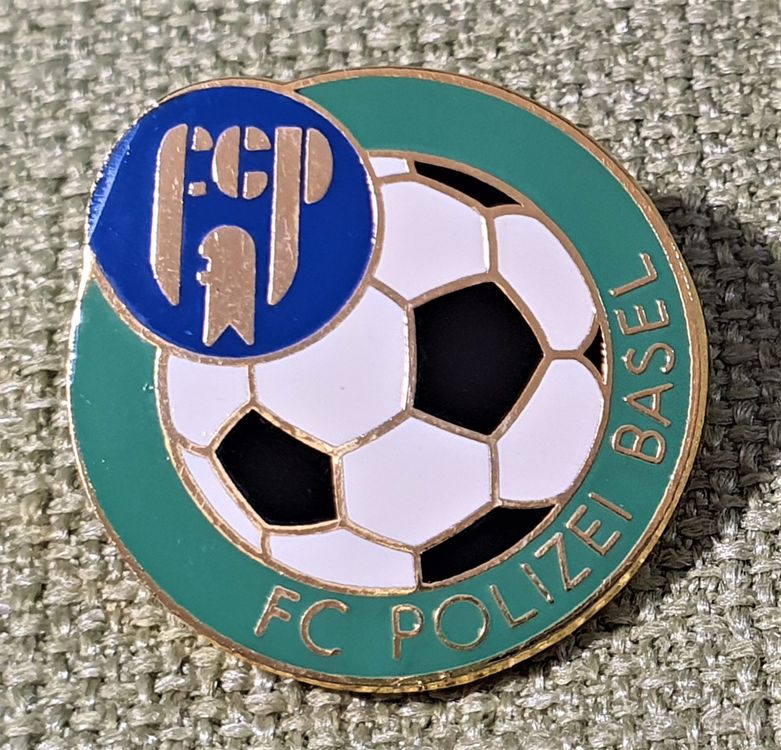 P149 - Pin FCP FC Fussbal Club Polizei Basel (Gebraucht) in Reinach BL für CHF 2 – mit Lieferung ...